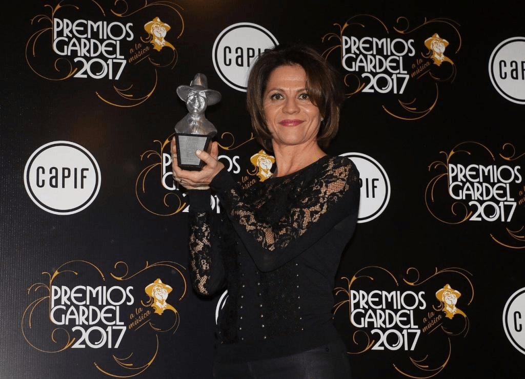 Marcela Morelo en Azul – AGENDA CULTURA Y ESPECTACULOS